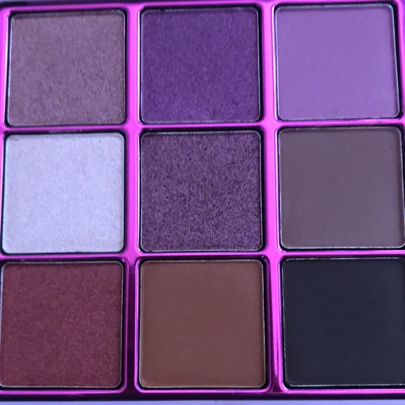 Makeup Revolution | Makeup | Revolution Eye Shadow Kit | Poshmark